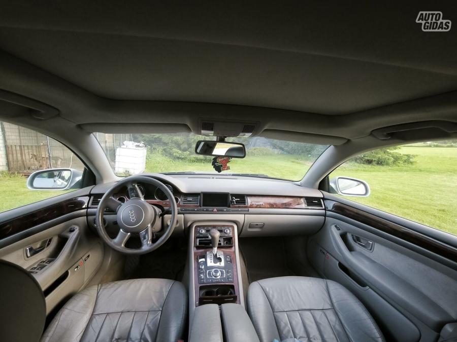 Audi A8 2009 in Kretinga, with an engine capacity of 4.00 L and mileage of 420 thousand km for 3300 €, photo 9 on AUTOMOTO.COM.LV