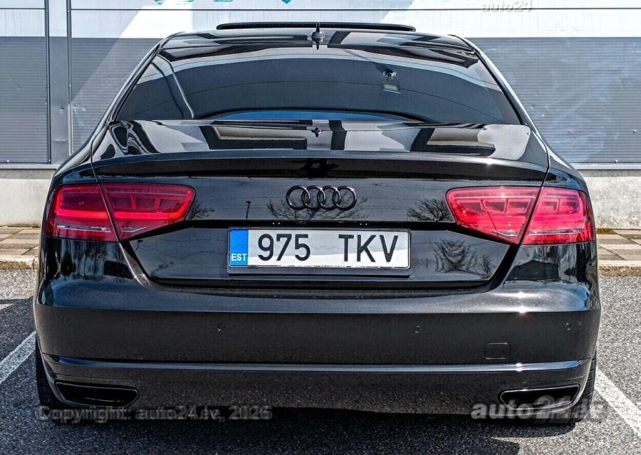 Audi A8 2010 Tallina, ar dzinēja tilpumu 4.20 L un nobraukumu 300 tūkst. km par 18990 €, foto 5 vietnē AUTOMOTO.COM.LV