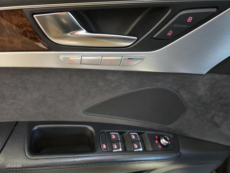 Audi A8 2010 in Turi, with an engine capacity of 4.20 L and mileage of 327 thousand km for 11500 €, photo 26 on AUTOMOTO.COM.LV