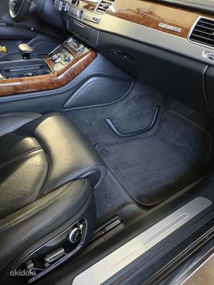 Audi A8 2010 in Turi, with an engine capacity of 4.20 L and mileage of 327 thousand km for 11500 €, photo 28 on AUTOMOTO.COM.LV