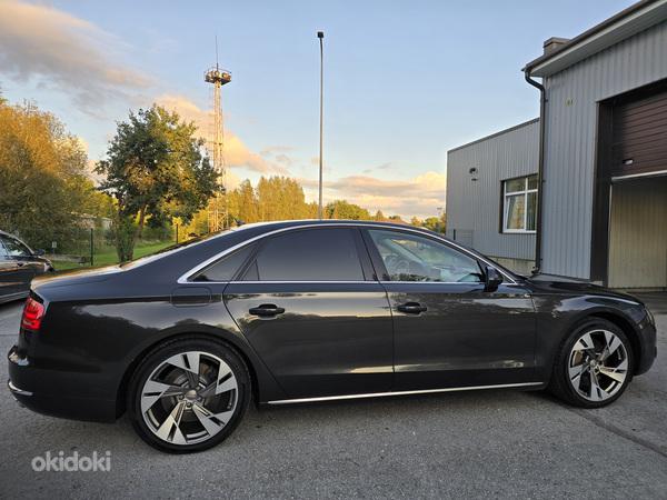 Audi A8 2010 in Turi, with an engine capacity of 4.20 L and mileage of 327 thousand km for 11500 €, photo 6 on AUTOMOTO.COM.LV