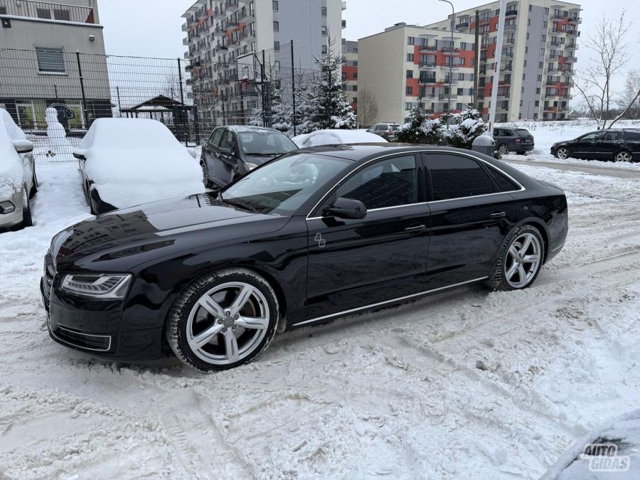 Audi A8 2011 Viļņa, ar dzinēja tilpumu 4.20 L un nobraukumu 300 tūkst. km par 9600 €, foto 3 vietnē AUTOMOTO.COM.LV
