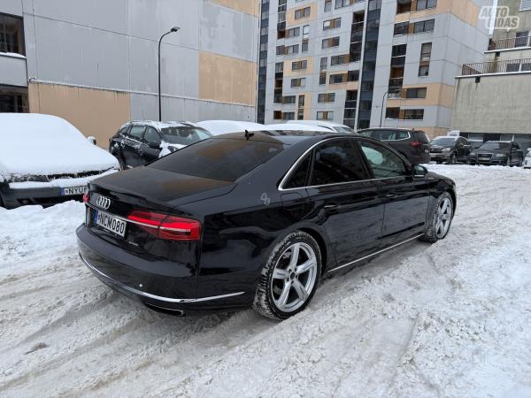 Audi A8 2011 Viļņa, ar dzinēja tilpumu 4.20 L un nobraukumu 300 tūkst. km par 9600 €, foto 5 vietnē AUTOMOTO.COM.LV