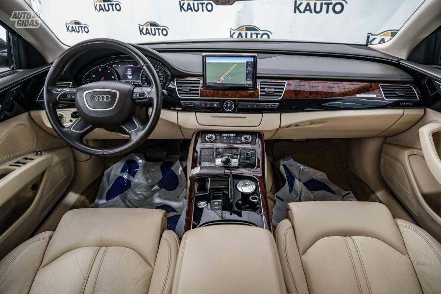 Audi A8 2011 in Kaunas, with an engine capacity of 4.20 L and mileage of 306 thousand km for 12890 €, photo 8 on AUTOMOTO.COM.LV