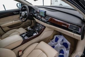 Audi A8 2011 in Kaunas, with an engine capacity of 4.20 L and mileage of 306 thousand km for 12890 €, photo 11 on AUTOMOTO.COM.LV