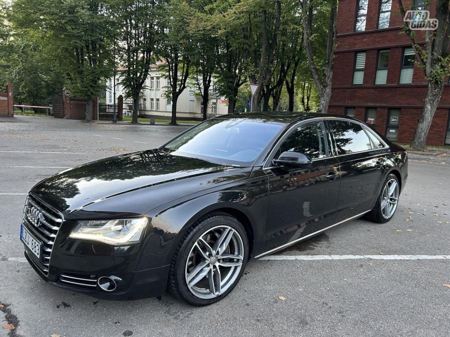 Audi A8 2011 in Klaipeda, with an engine capacity of 3.00 L and mileage of 320 thousand km for 14765 €, photo 1 on AUTOMOTO.COM.LV