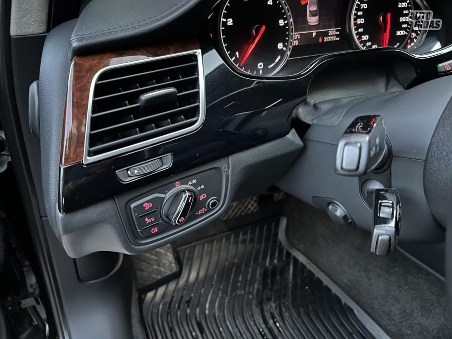 Audi A8 2011 in Klaipeda, with an engine capacity of 3.00 L and mileage of 320 thousand km for 14765 €, photo 12 on AUTOMOTO.COM.LV
