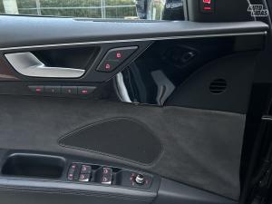 Audi A8 2011 in Klaipeda, with an engine capacity of 3.00 L and mileage of 320 thousand km for 14765 €, photo 14 on AUTOMOTO.COM.LV