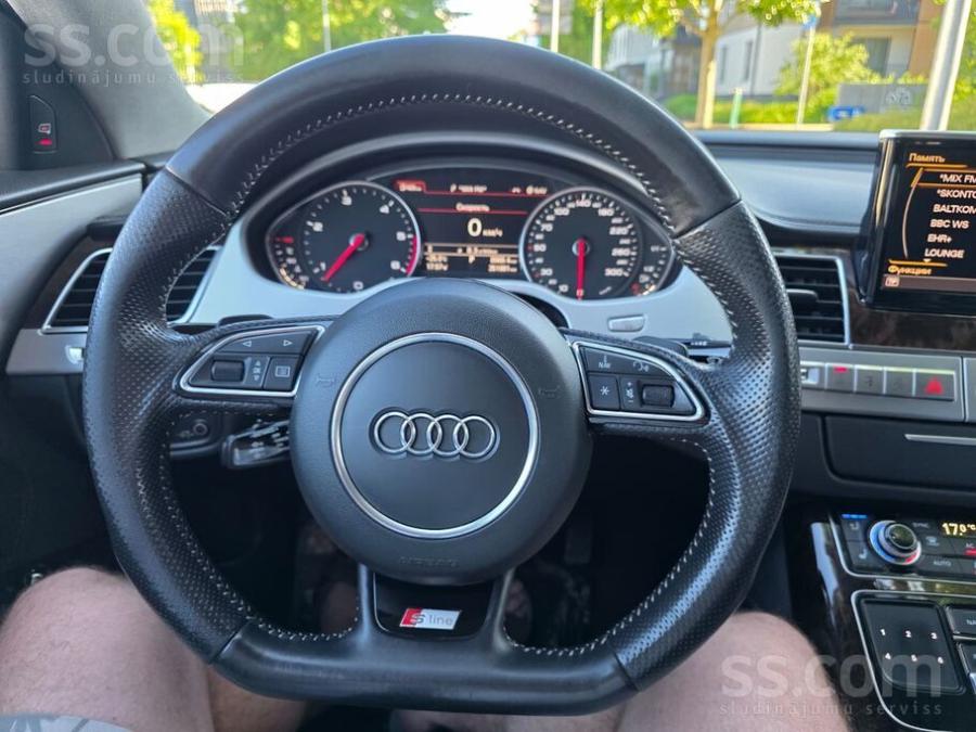 Audi A8 2011 in Riga, with an engine capacity of 3.00 L and mileage of 351 thousand km for 14300 €, photo 1 on AUTOMOTO.COM.LV