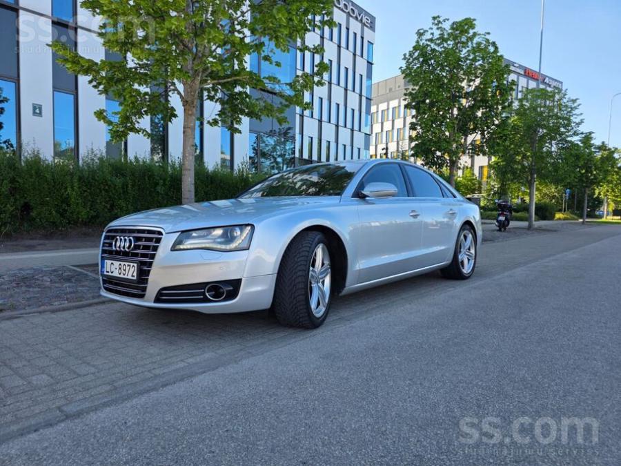 Audi A8 2011 in Riga, with an engine capacity of 3.00 L and mileage of 351 thousand km for 14300 €, photo 5 on AUTOMOTO.COM.LV