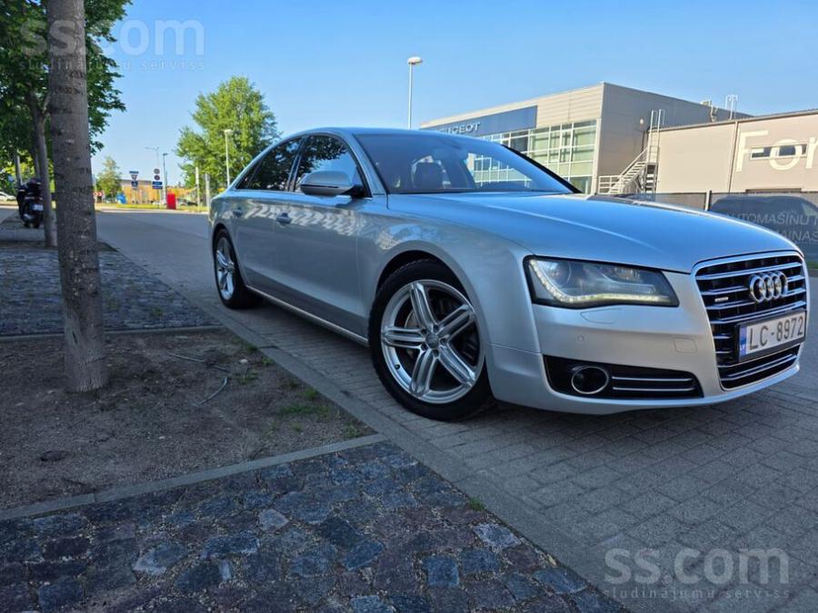 Audi A8 2011 in Riga, with an engine capacity of 3.00 L and mileage of 351 thousand km for 14300 €, photo 10 on AUTOMOTO.COM.LV