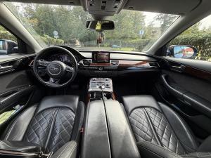 Audi A8 2012 in Tallinn, with an engine capacity of 4.20 L and mileage of 284 thousand km for 14000 €, photo 12 on AUTOMOTO.COM.LV