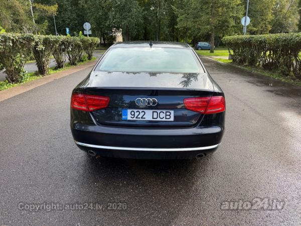 Audi A8 2012 Tallina vietnē Audi A8 2012 Tallina, ar dzinēja tilpumu 4.10 L un nobraukumu 284 tūkst. km par 14000 €, foto 6 vietnē AUTOMOTO.COM.LV