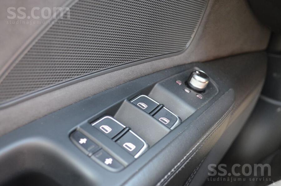 Audi A8 2013 Ventspils, ar dzinēja tilpumu 2.00 L un nobraukumu 157 tūkst. km par 19000 €, foto 18 vietnē AUTOMOTO.COM.LV