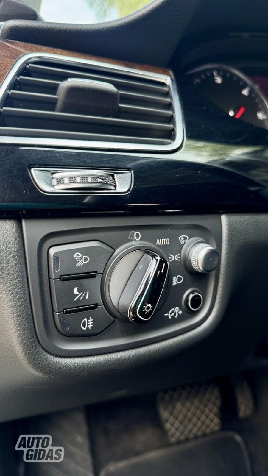 Audi A8 2014 Viļņa, ar dzinēja tilpumu 3.00 L un nobraukumu 275 tūkst. km par 21000 €, foto 13 vietnē AUTOMOTO.COM.LV