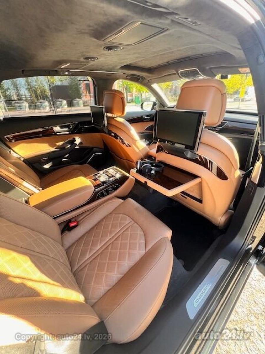 Audi A8 2015 in Tallinn, with an engine capacity of 3.00 L and mileage of 112 thousand km for 29975 €, photo 10 on AUTOMOTO.COM.LV