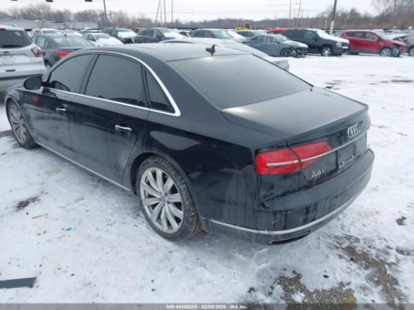 Audi A8 2016 in Klaipeda, with an engine capacity of 0.00 L and mileage of 0 thousand km for 10000 €, photo 3 on AUTOMOTO.COM.LV