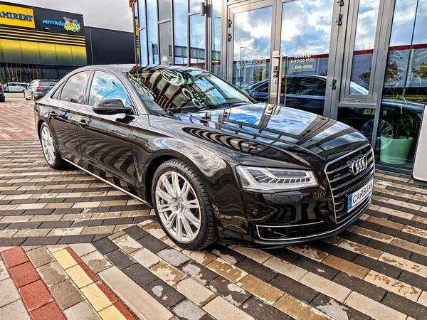 Audi A8 2017 Tallina, ar dzinēja tilpumu 3.00 L un nobraukumu 242 tūkst. km par 24990 €, foto  vietnē AUTOMOTO.COM.LV