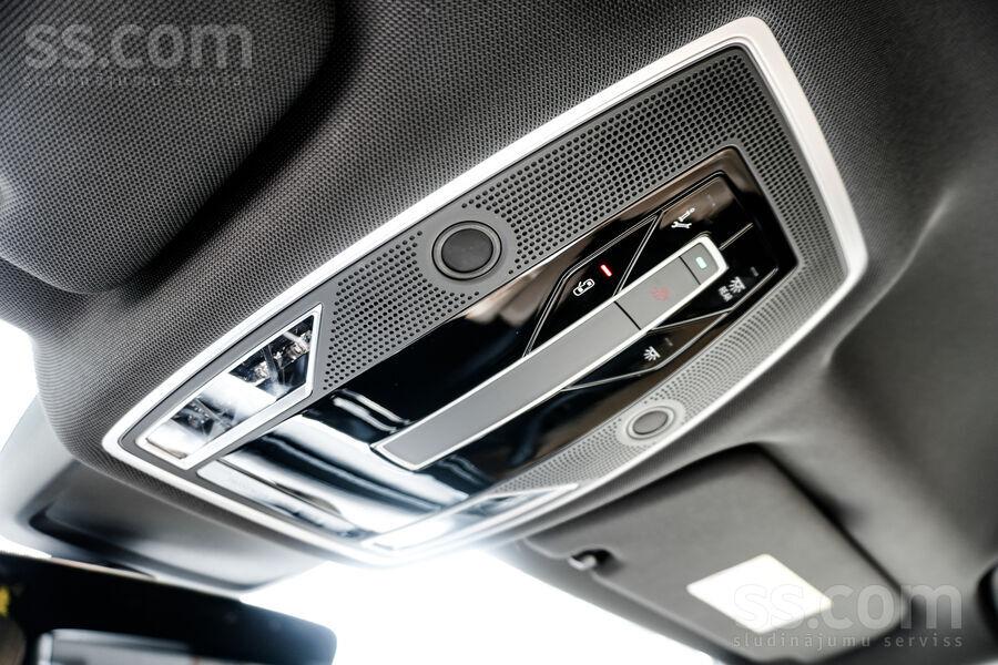 Audi A8 2018 in Riga, with an engine capacity of 3.00 L and mileage of 220 thousand km for 39990 €, photo 18 on AUTOMOTO.COM.LV