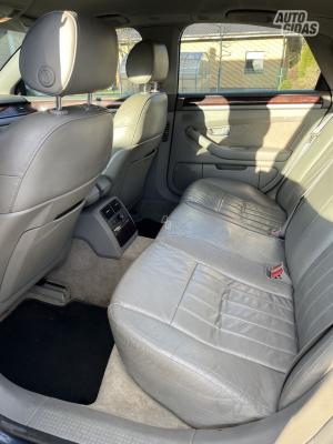 Audi A8 2005 in Mazeikiai, with an engine capacity of 3.00 L and mileage of 374 thousand km for 4000 €, photo 12 on AUTOMOTO.COM.LV