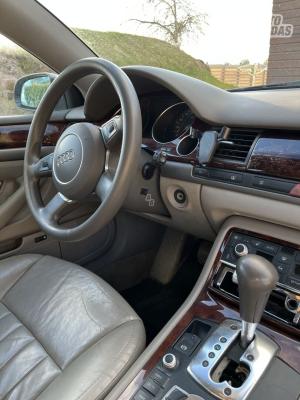 Audi A8 2005 in Mazeikiai, with an engine capacity of 3.00 L and mileage of 374 thousand km for 4000 €, photo 16 on AUTOMOTO.COM.LV