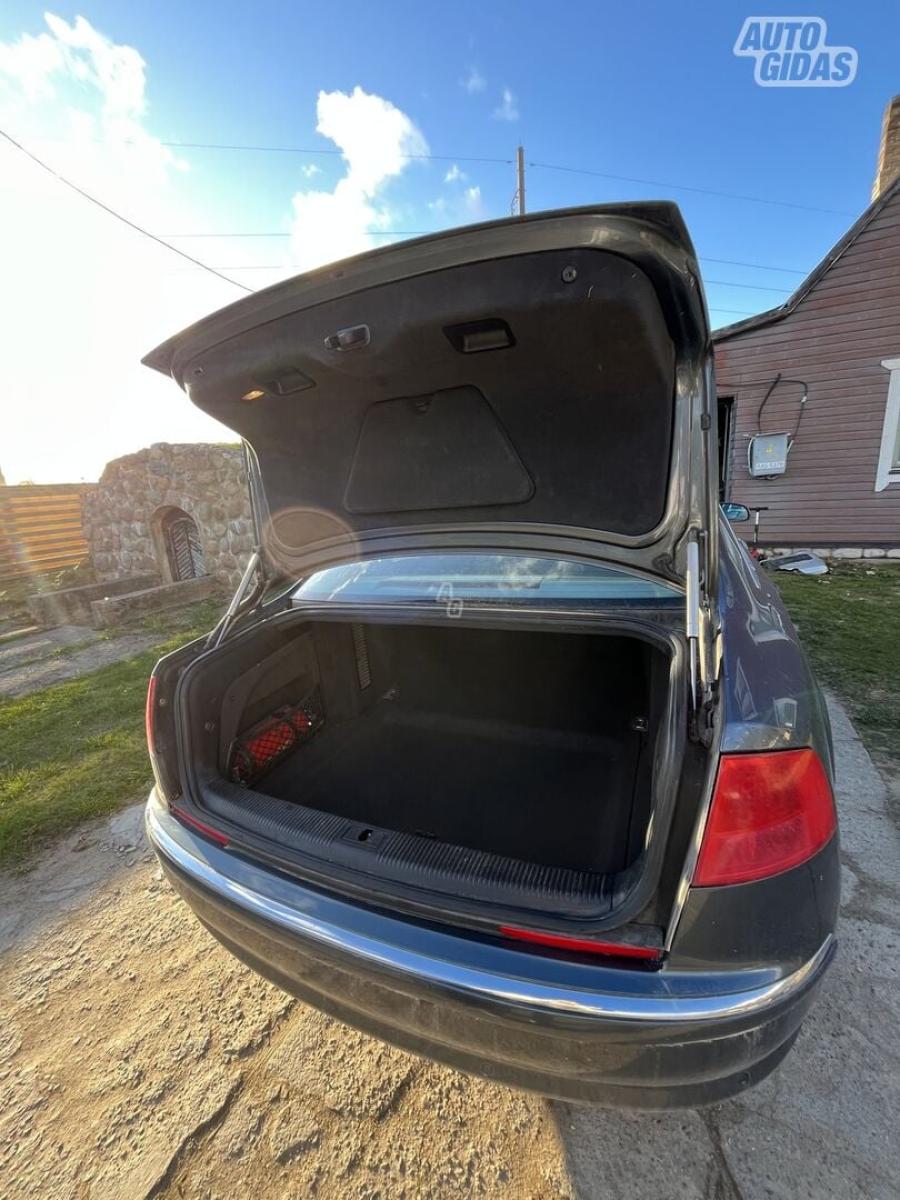 Audi A8 2005 in Mazeikiai, with an engine capacity of 3.00 L and mileage of 374 thousand km for 4000 €, photo 22 on AUTOMOTO.COM.LV