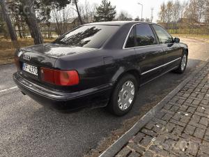 Violets Audi A8 1995 Ventspils, ar dzinēja tilpumu 2.80 L un nobraukumu 478 tūkst. km par 4500 €, foto 4 vietnē AUTOMOTO.COM.LV