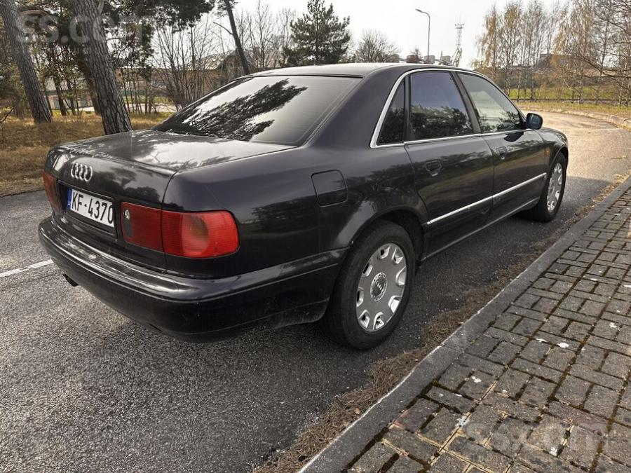 Violets Audi A8 1995 Ventspils, ar dzinēja tilpumu 2.80 L un nobraukumu 478 tūkst. km par 4500 €, foto 4 vietnē AUTOMOTO.COM.LV