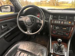 Violets Audi A8 1995 Ventspils, ar dzinēja tilpumu 2.80 L un nobraukumu 478 tūkst. km par 4500 €, foto 7 vietnē AUTOMOTO.COM.LV