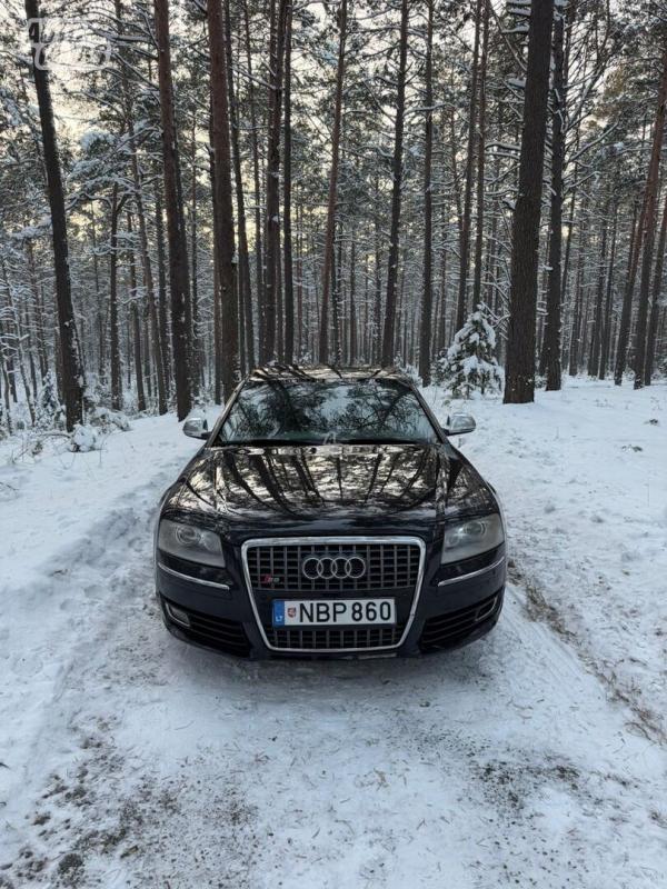 Violet Audi A8 2008 in Druskininkai, with an engine capacity of 4.10 L and mileage of 378 thousand km for 5499 €, photo 1 on AUTOMOTO.COM.LV