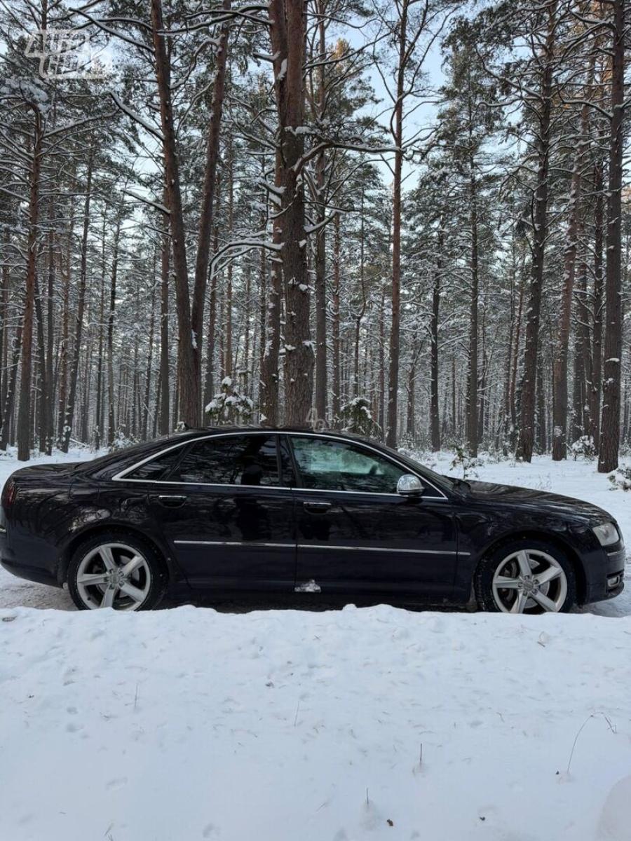 Violet Audi A8 2008 in Druskininkai, with an engine capacity of 4.10 L and mileage of 378 thousand km for 5499 €, photo 14 on AUTOMOTO.COM.LV