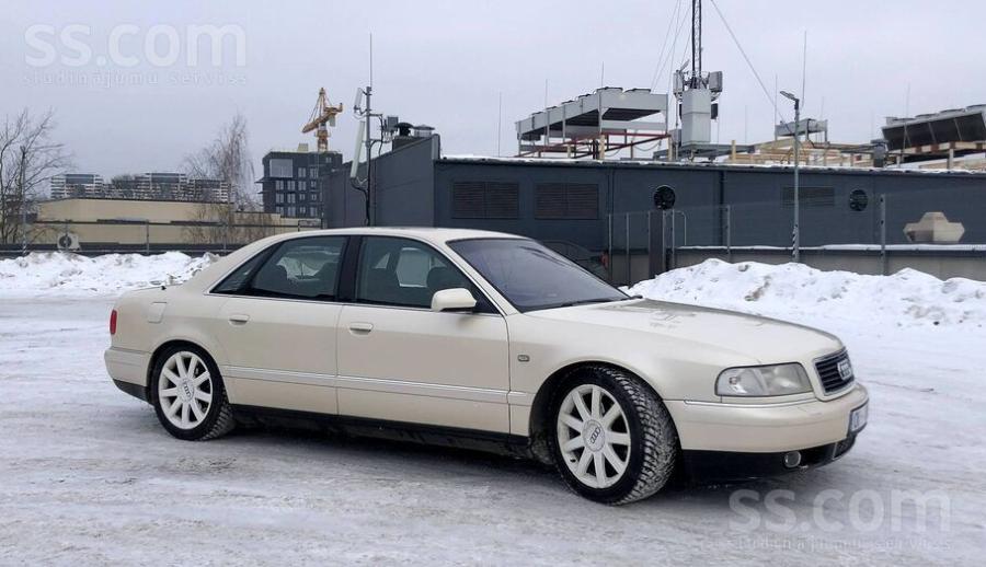 Белый Ауди А8 2000 в Рига, объемом двигателя 4.20 л и пробегом 398 тыс. км за 3200 €, фото 5 на AUTOMOTO.COM.LV