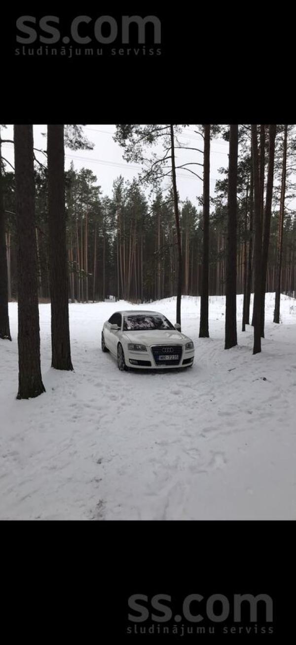 White Audi A8 2005 in Riga, with an engine capacity of 3.00 L and mileage of 300 thousand km for 5490 €, photo 1 on AUTOMOTO.COM.LV