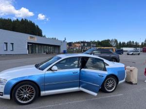 Balts Audi A8 2008 Rīga, ar dzinēja tilpumu 3.00 L un nobraukumu 158 tūkst. km par 9900 €, foto 3 vietnē AUTOMOTO.COM.LV