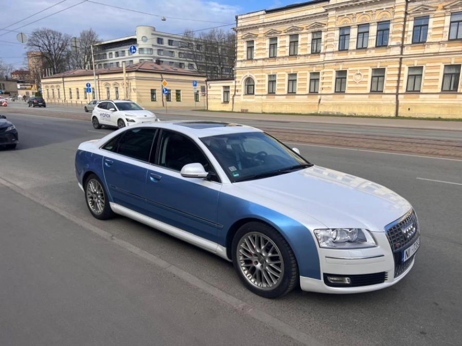 Balts Audi A8 2008 Rīga, ar dzinēja tilpumu 3.00 L un nobraukumu 158 tūkst. km par 9900 €, foto 12 vietnē AUTOMOTO.COM.LV