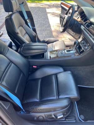 Balts Audi A8 2008 Rīga, ar dzinēja tilpumu 3.00 L un nobraukumu 158 tūkst. km par 9900 €, foto 17 vietnē AUTOMOTO.COM.LV