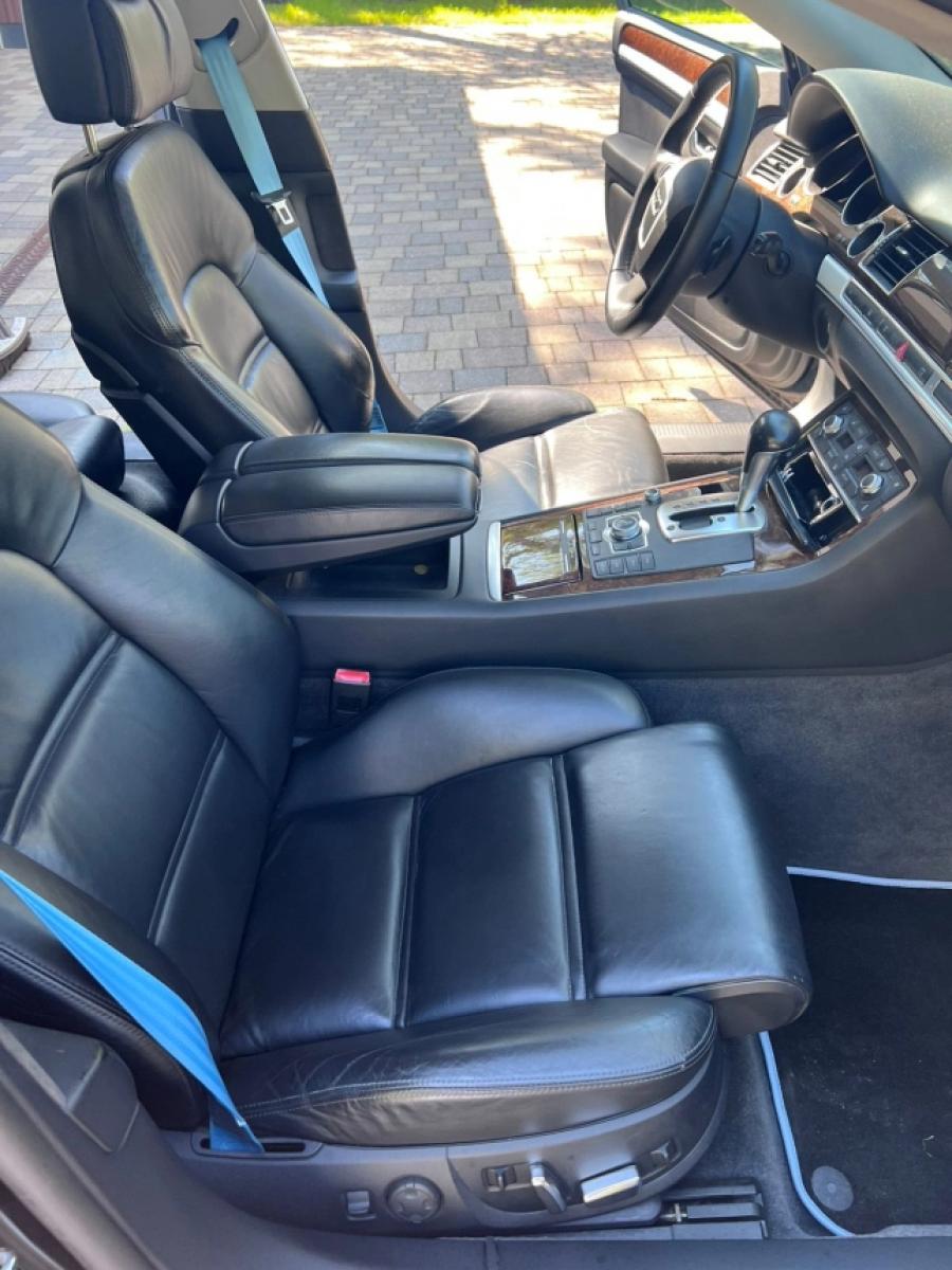Balts Audi A8 2008 Rīga, ar dzinēja tilpumu 3.00 L un nobraukumu 158 tūkst. km par 9900 €, foto 17 vietnē AUTOMOTO.COM.LV