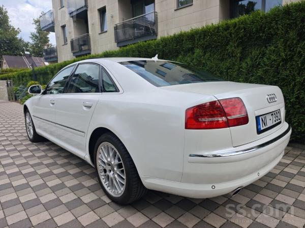 White Audi A8 2008 in Riga, with an engine capacity of 3.00 L and mileage of 0 thousand km for 8450 €, photo 4 on AUTOMOTO.COM.LV