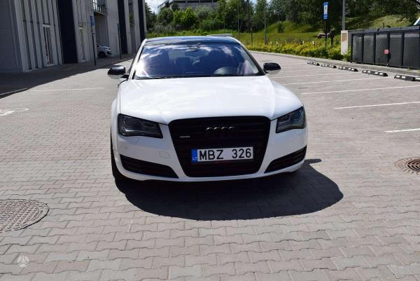 White Audi A8 2011 in Vilnius, with an engine capacity of 3.00 L and mileage of 372 thousand km for 10500 €, photo 2 on AUTOMOTO.COM.LV