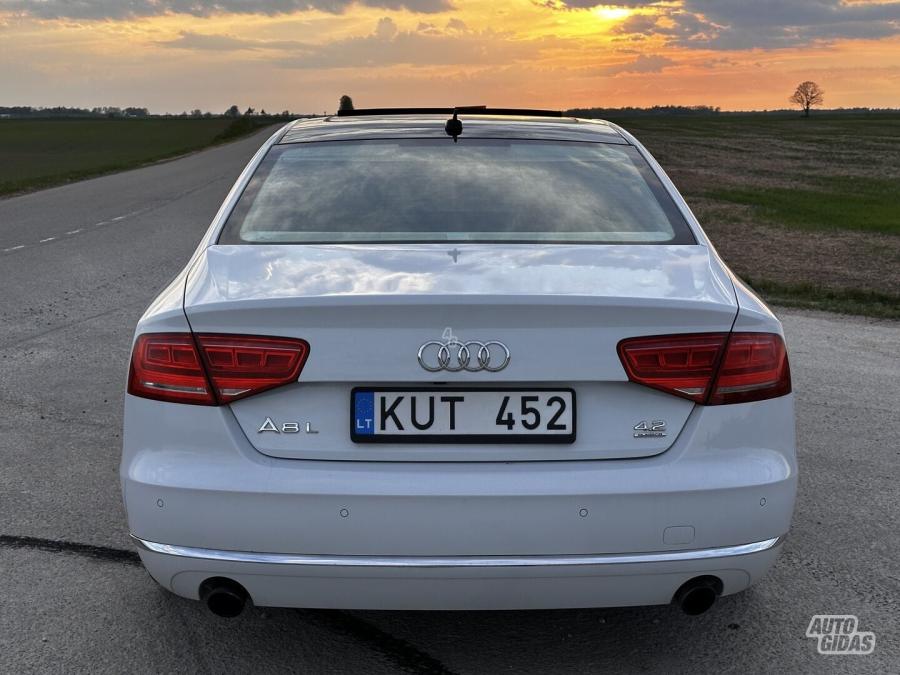 Balts Audi A8 2012 Ukmergė, ar dzinēja tilpumu 4.20 L un nobraukumu 170 tūkst. km par 7500 €, foto 6 vietnē AUTOMOTO.COM.LV