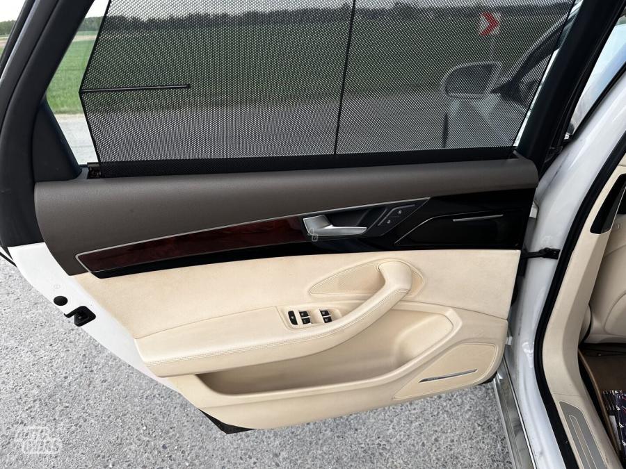 Balts Audi A8 2012 Ukmergė, ar dzinēja tilpumu 4.20 L un nobraukumu 170 tūkst. km par 7500 €, foto 21 vietnē AUTOMOTO.COM.LV