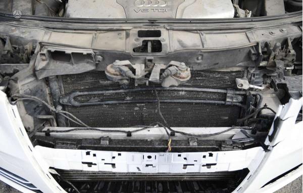 Balts Audi A8 2012 Panevēža, ar dzinēja tilpumu 3.00 L un nobraukumu 350 tūkst. km par 8350 €, foto 4 vietnē AUTOMOTO.COM.LV