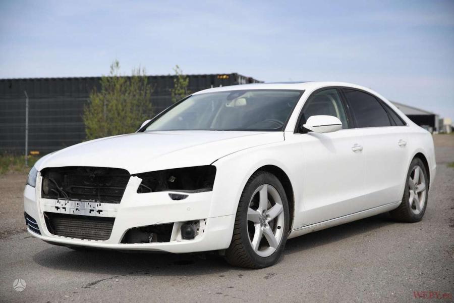 Balts Audi A8 2012 Panevēža, ar dzinēja tilpumu 3.00 L un nobraukumu 350 tūkst. km par 8350 €, foto 17 vietnē AUTOMOTO.COM.LV