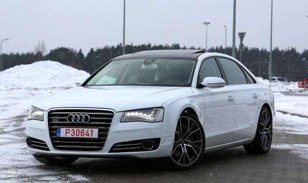 White Audi A8 2013 in Vilnius, with an engine capacity of 4.00 L and mileage of 164 thousand km for 13990 €, photo 3 on AUTOMOTO.COM.LV