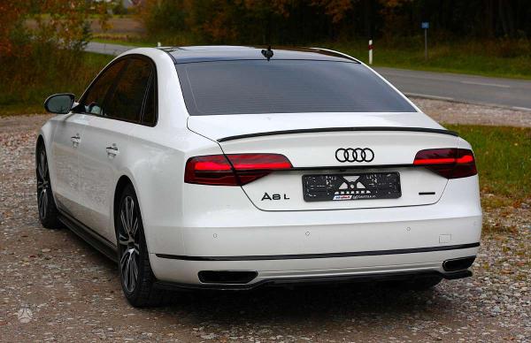 White Audi A8 2015 in Kretinga, with an engine capacity of 3.00 L and mileage of 168 thousand km for 21500 €, photo 9 on AUTOMOTO.COM.LV