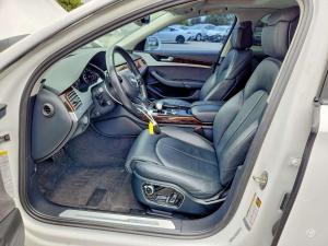 White Audi A8 2015 in Vilnius, with an engine capacity of 3.00 L and mileage of 176 thousand km for 7550 €, photo 8 on AUTOMOTO.COM.LV