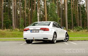 White Audi A8 2016 in Riga, with an engine capacity of 3.00 L and mileage of 189 thousand km for 22590 €, photo 5 on AUTOMOTO.COM.LV