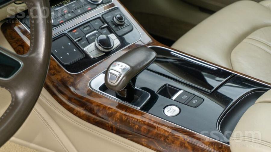 Balts Audi A8 2016 Rīga, ar dzinēja tilpumu 3.00 L un nobraukumu 189 tūkst. km par 17490 €, foto 15 vietnē AUTOMOTO.COM.LV