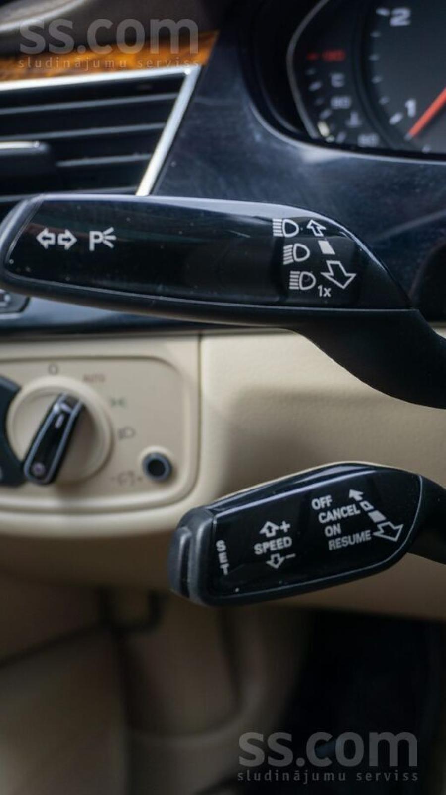 Balts Audi A8 2016 Rīga, ar dzinēja tilpumu 3.00 L un nobraukumu 189 tūkst. km par 17490 €, foto 30 vietnē AUTOMOTO.COM.LV