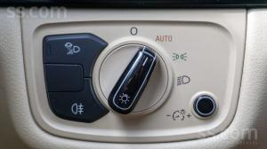 Balts Audi A8 2016 Rīga, ar dzinēja tilpumu 3.00 L un nobraukumu 189 tūkst. km par 17490 €, foto 31 vietnē AUTOMOTO.COM.LV
